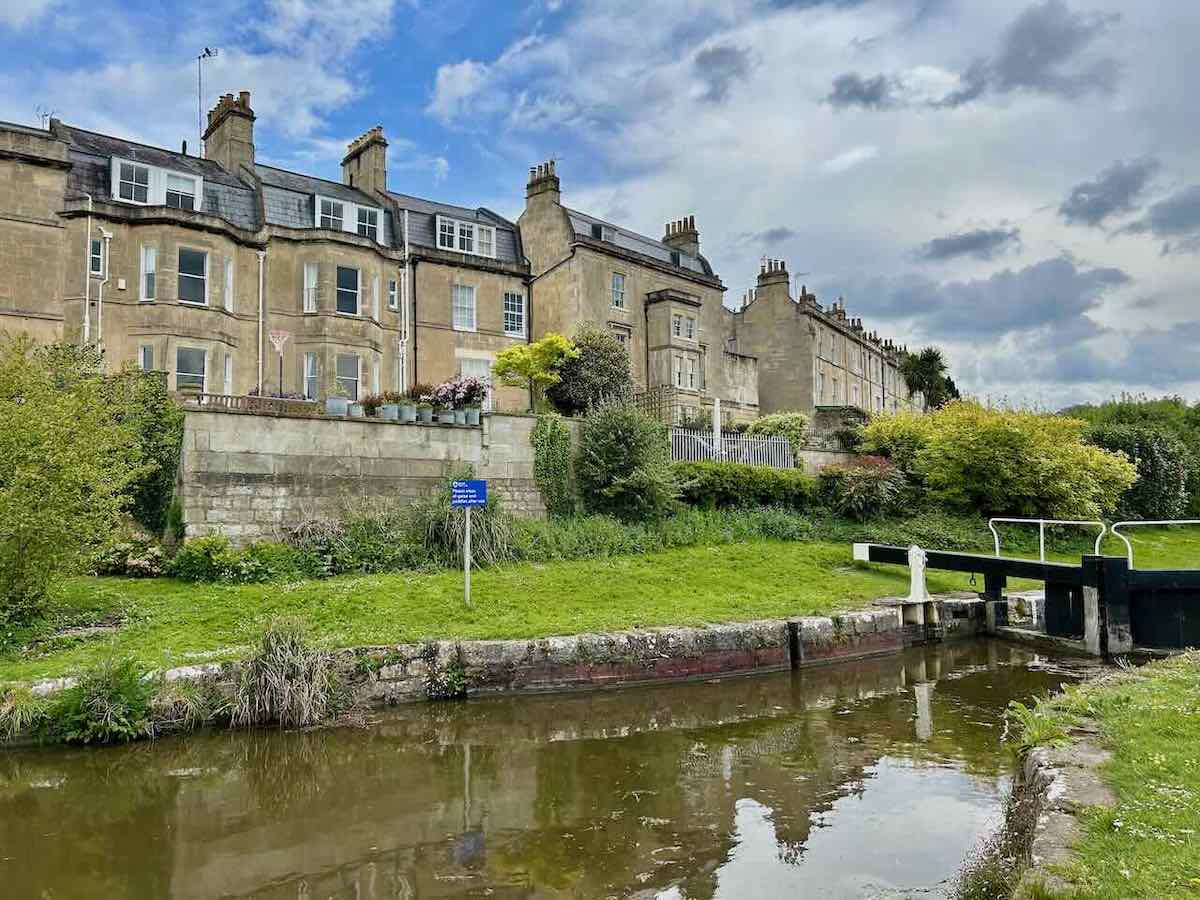 5 Top Dog-Friendly Walks Around Bath - Travelnuity