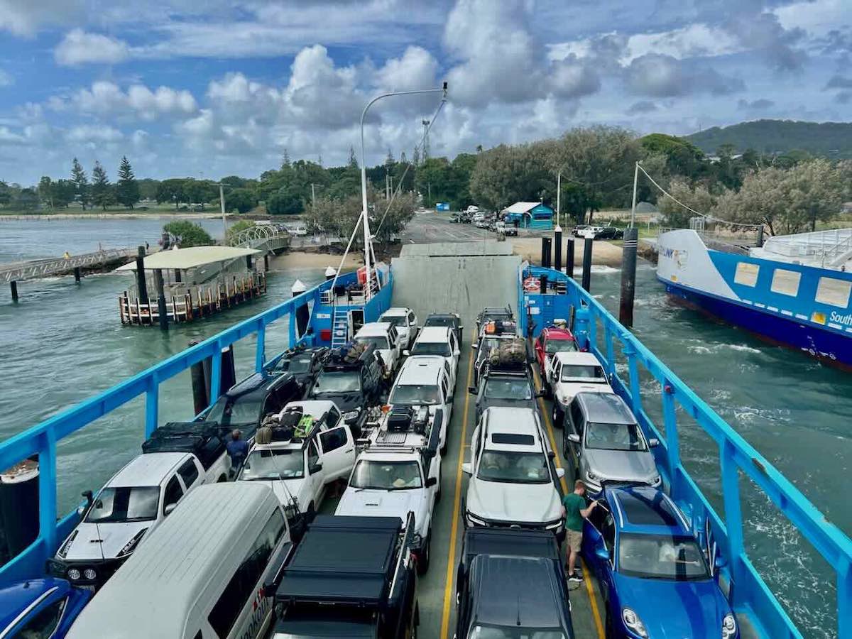 Dog-Friendly North Stradbroke Island: Visiting with a Dog - Travelnuity